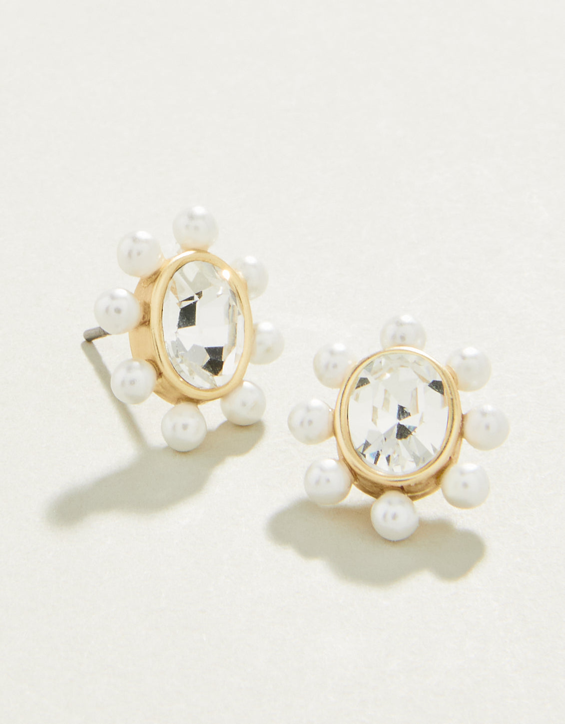 Queen Stud Earrings Crystal