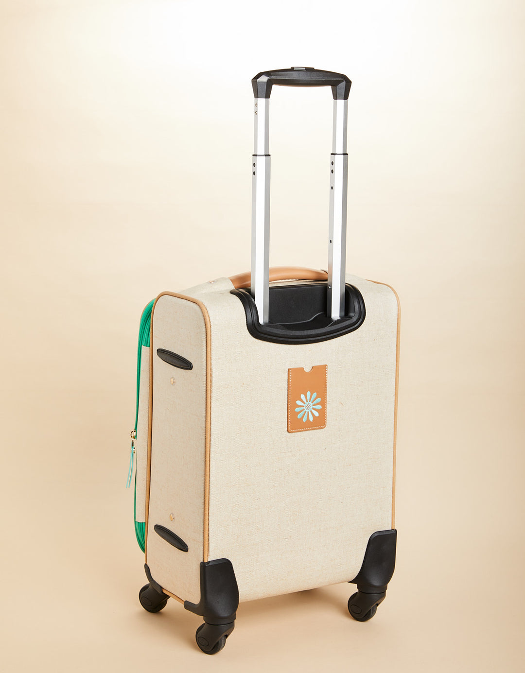 Armada 20" Expandable Rolling Suitcase Flax