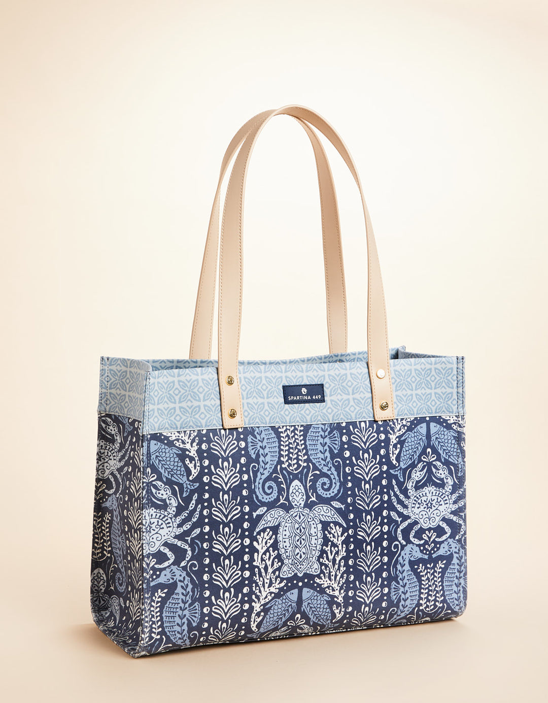 Excursion Tote Hamilton Sea Life