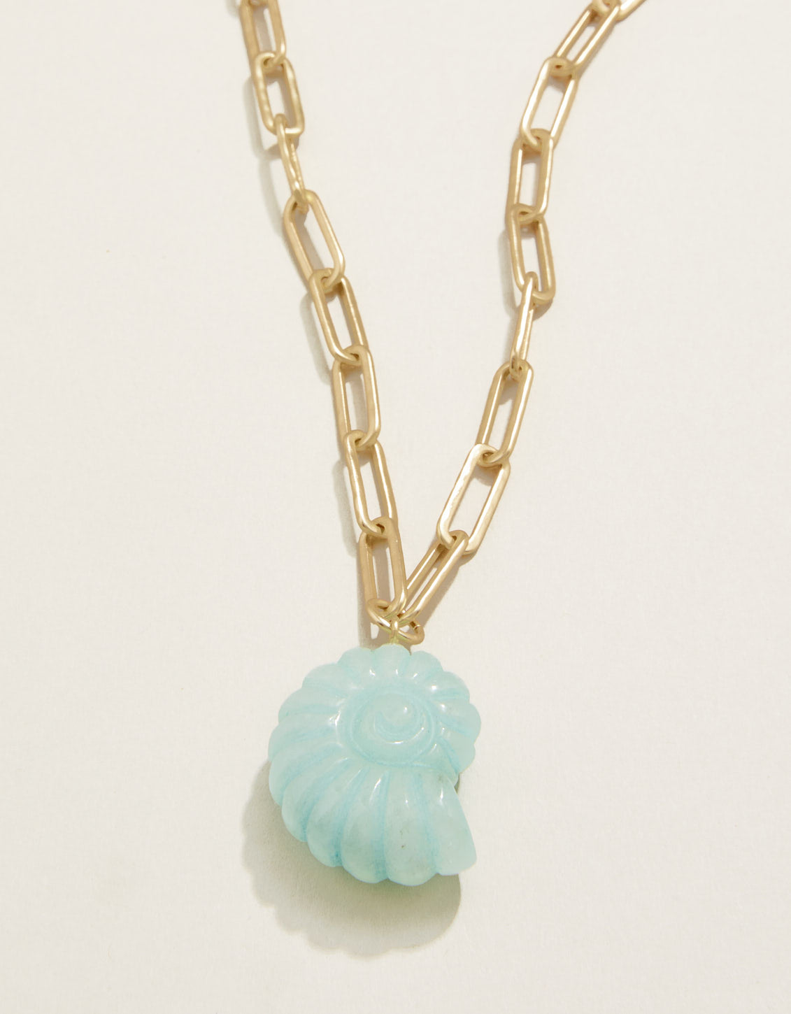 Carved Moon Shell Necklace 18" Jade