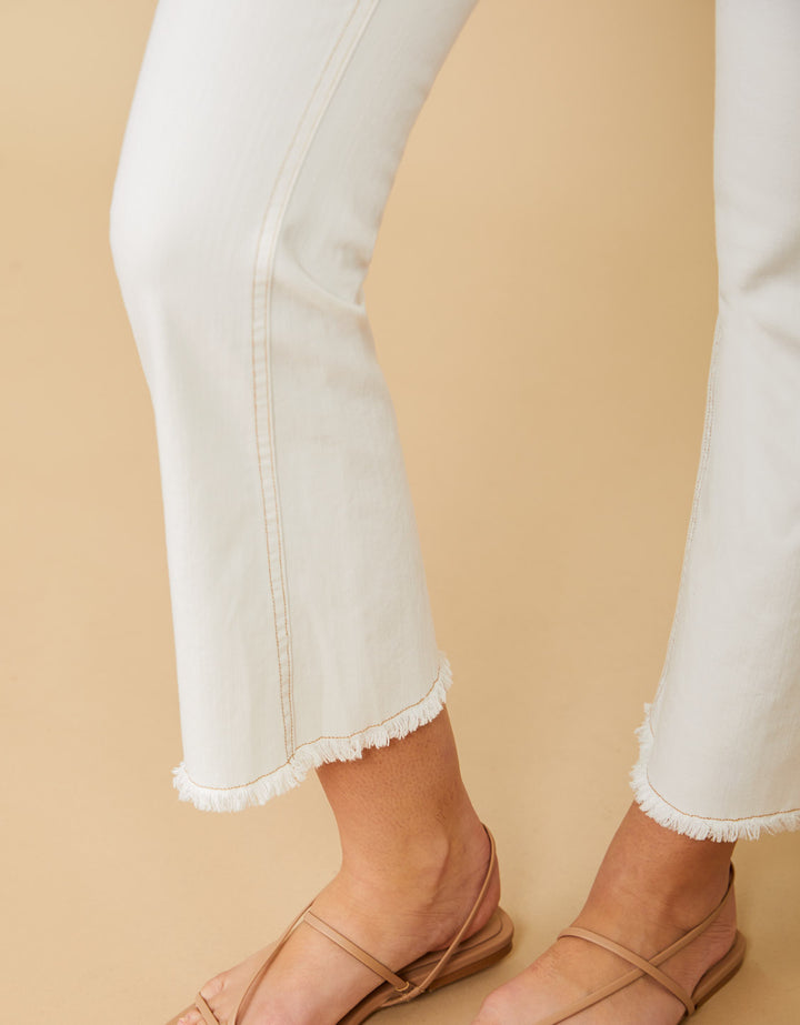 Ellington Kick Flare Jean Pearl White