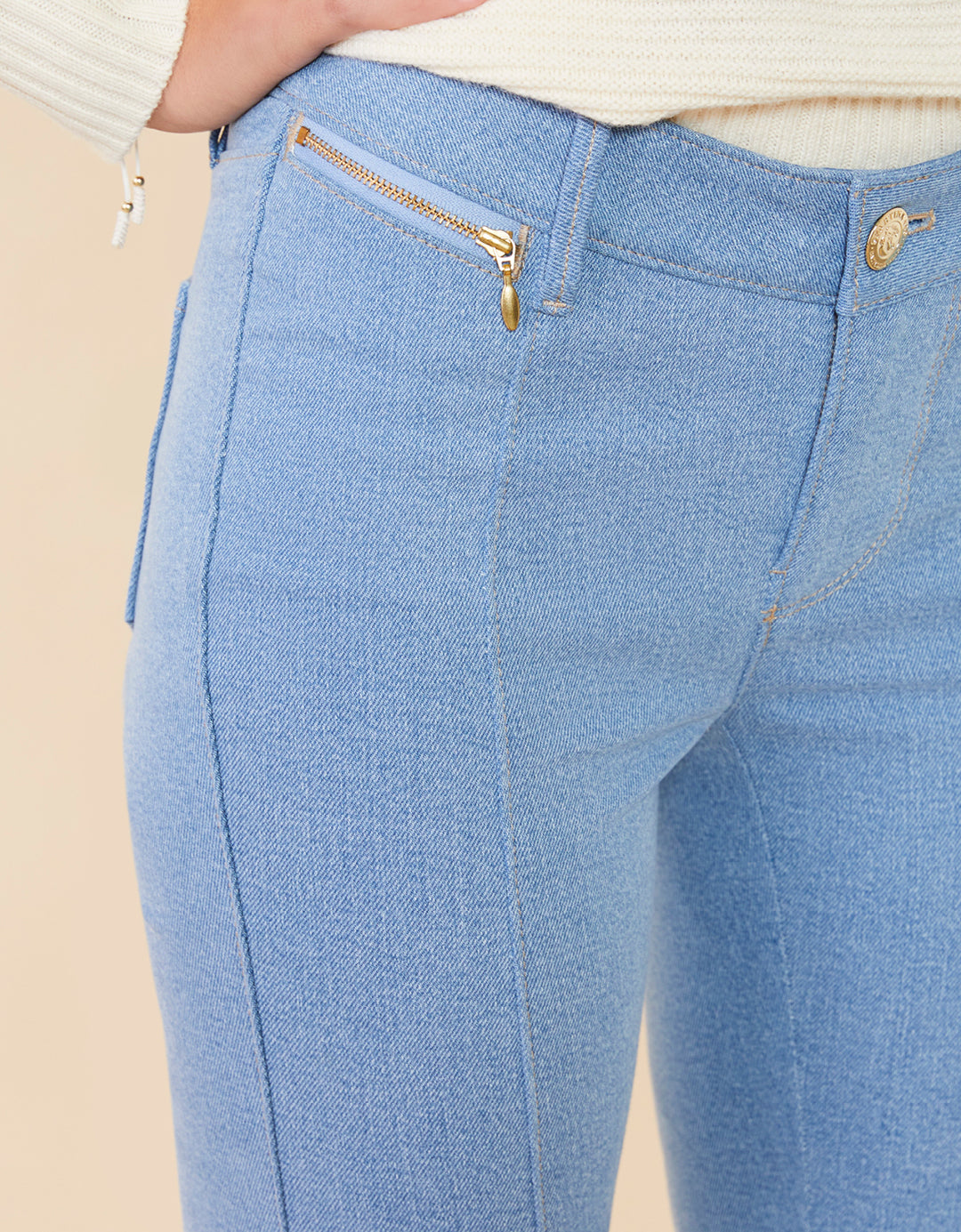 Mallory Kick Flare Jean Isle of Palm Wash